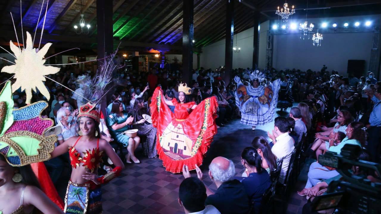 Comienza “León, Arte y Moda”, plataforma que proyectará a emprendedores ...